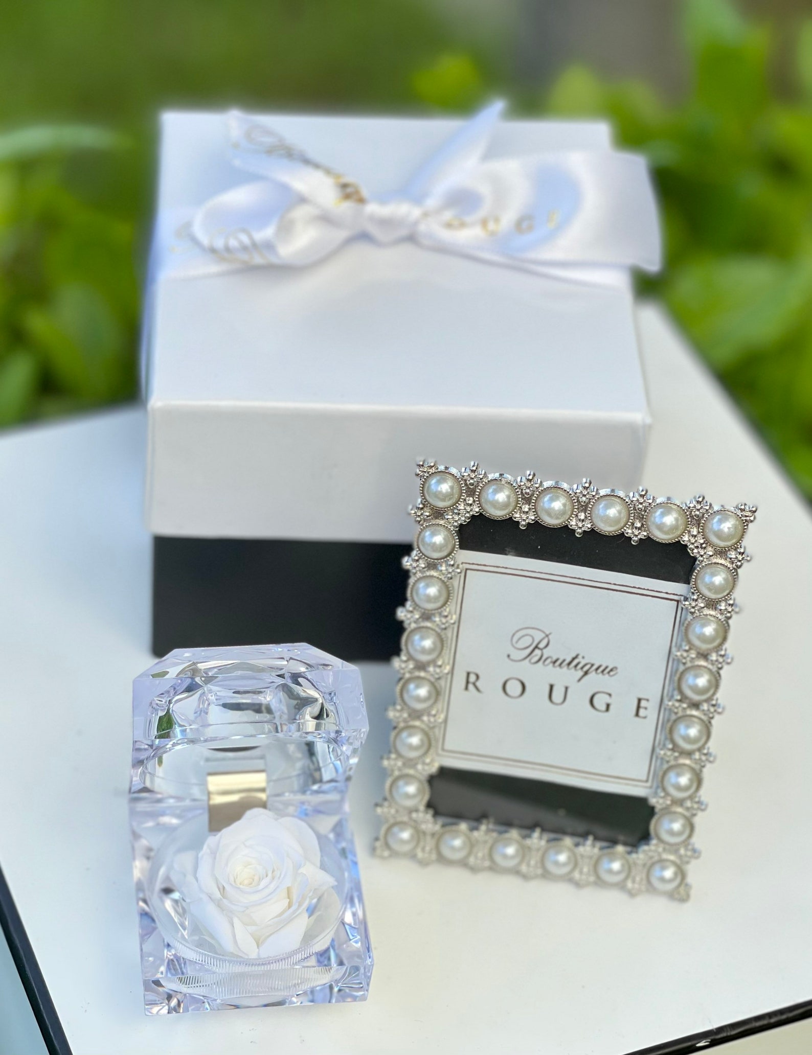 Luxury Wedding Favor Preserved Rose in an Acrylic Box - Etsy