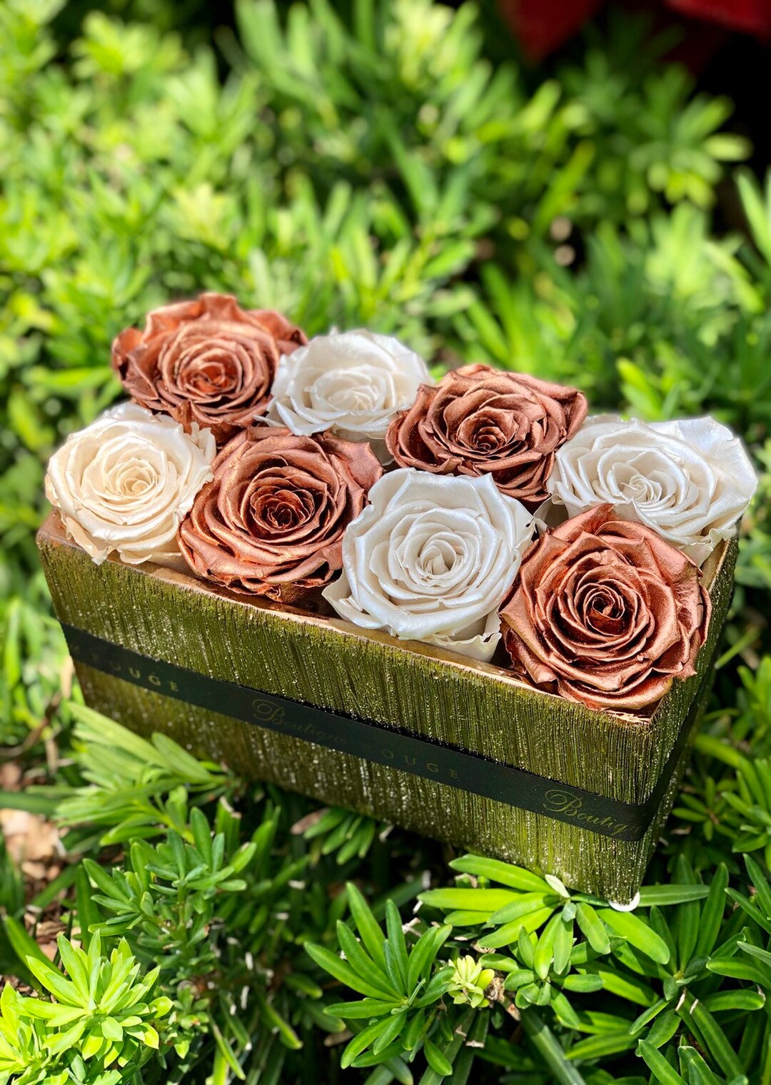 Bronze Centerpiece With Eternity Roses| Small Centerpieces ...