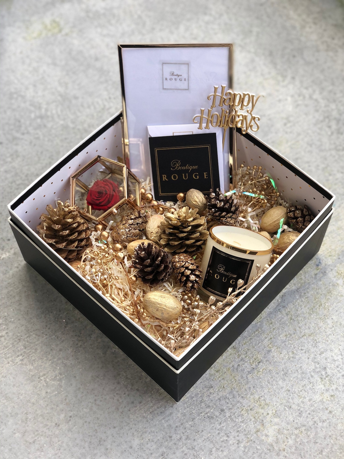 Curated Christmas Gift Box, Handmade Holidays Gift Box, Happy Holidays ...