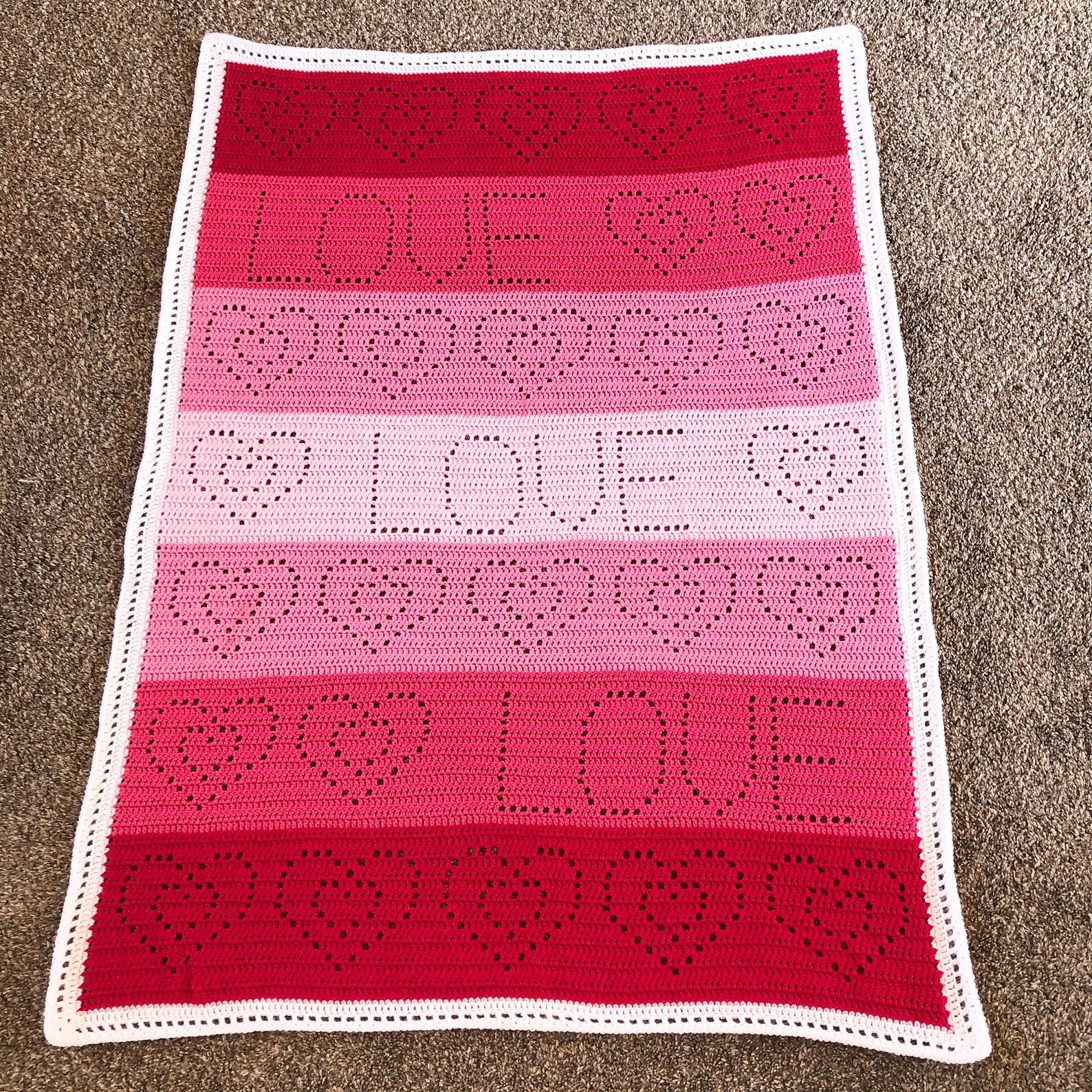 Crochet Heart Blanket Pattern All You Need is Love Blanket - Etsy