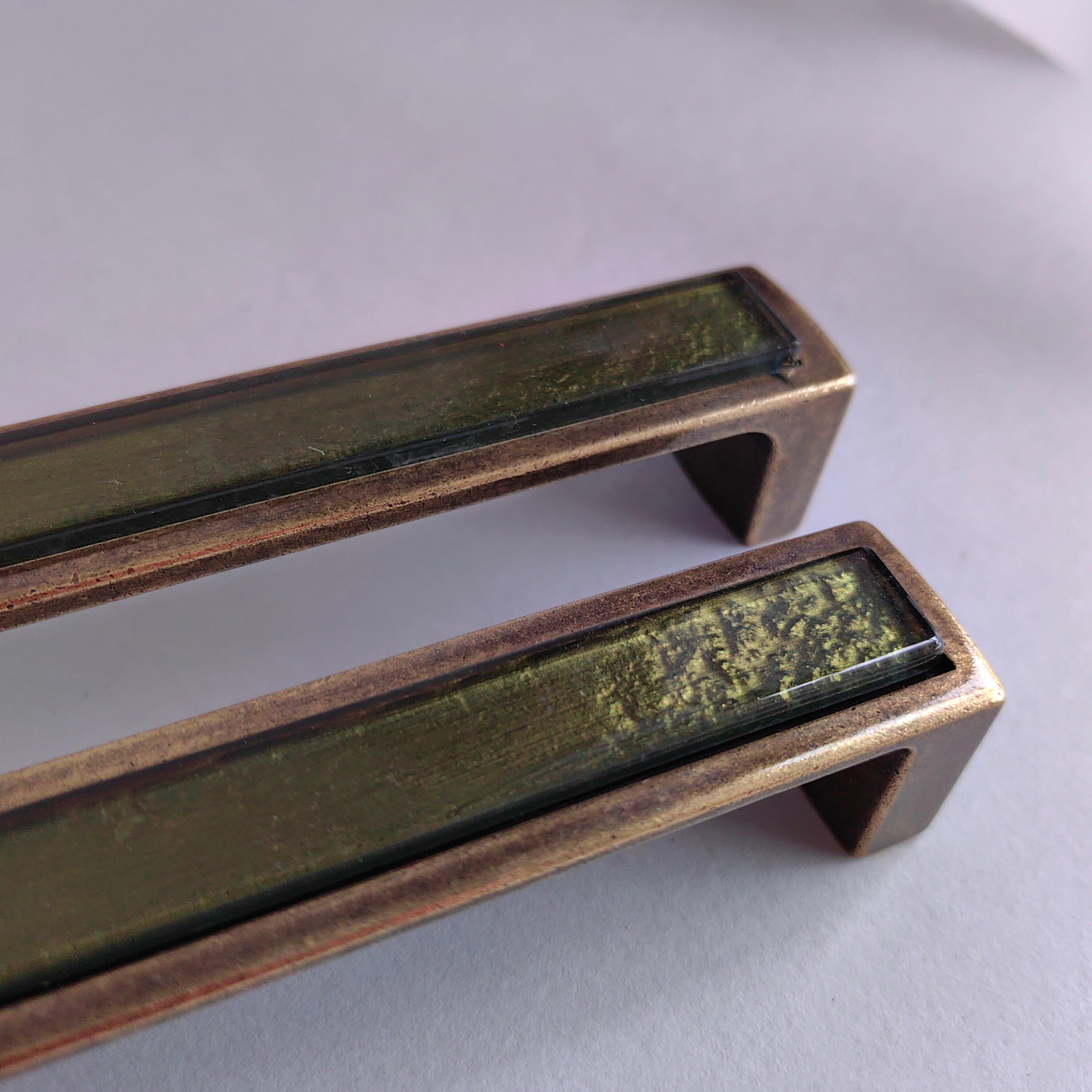 Pop-up Olive Green Glass Pull/knob. Antique Brass Metal Finish ...