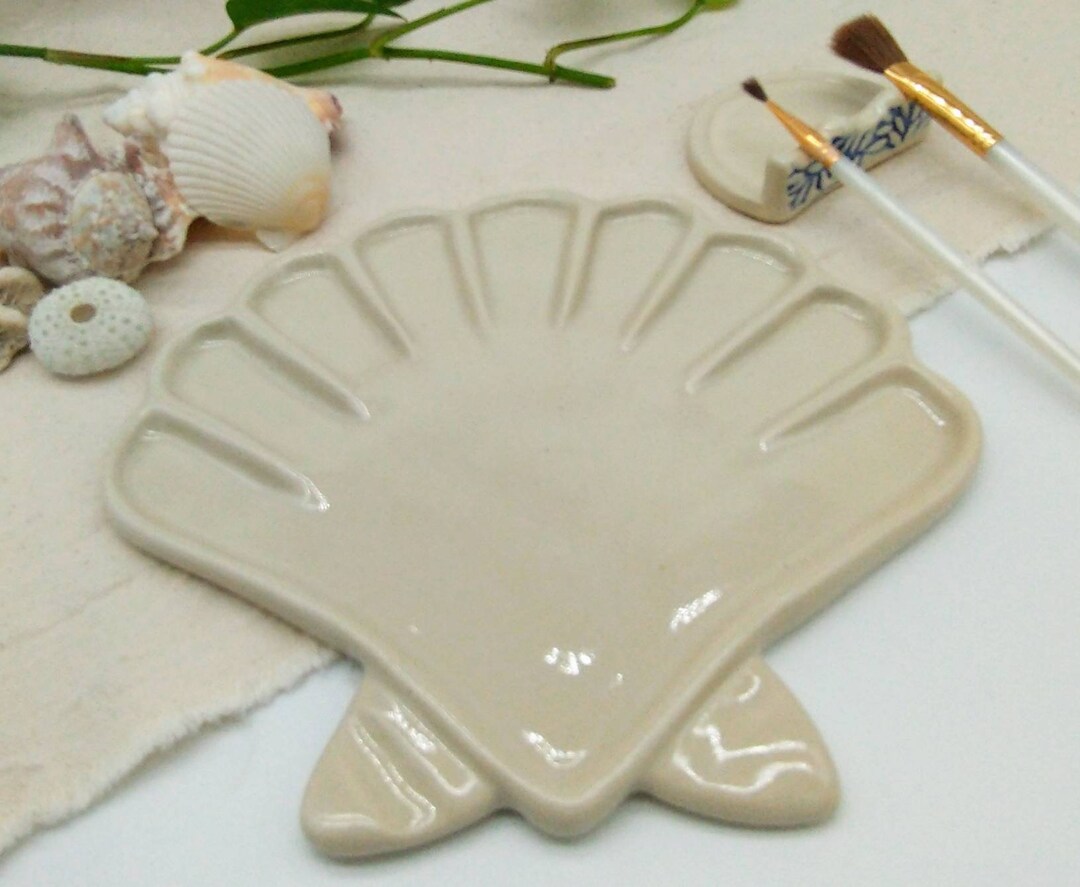 Custom (MTO) 9" Shell Ceramic Palette, Scallop Shell, Hand Carved ...