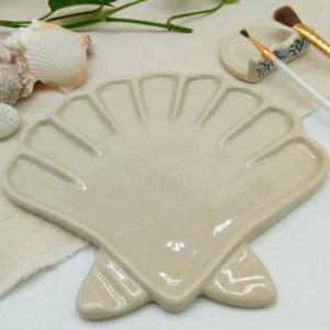 Custom (MTO) 9" Shell Ceramic Palette, Scallop Shell, Hand Carved ...