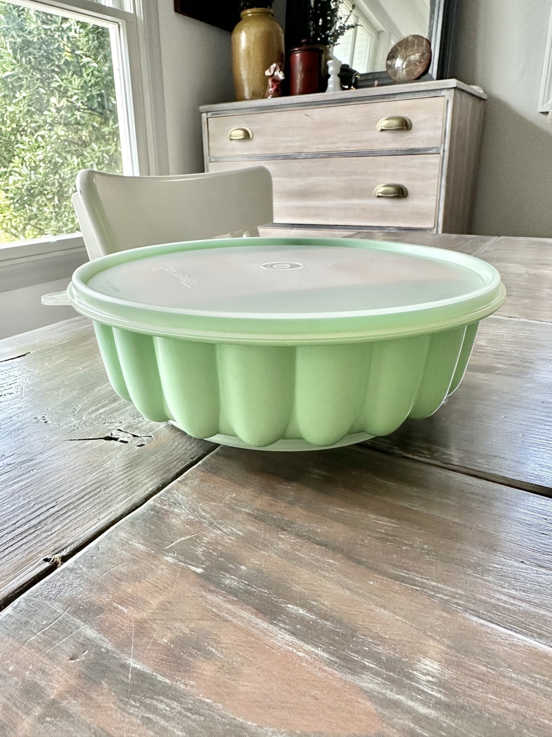 Vintage Tupperware Mint Green Jel-n-serve Jello Mold With Original ...