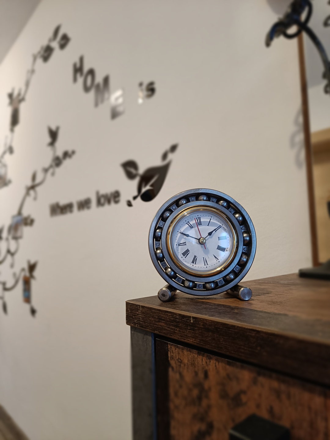 Metal Table Clock Desktop Clock Modern Art Small Timekeeper Handmade ...