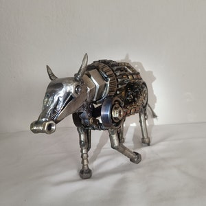 Metal Bull Sculpture Rustic Industrial Decor Recycled Scrap Art Unique ...