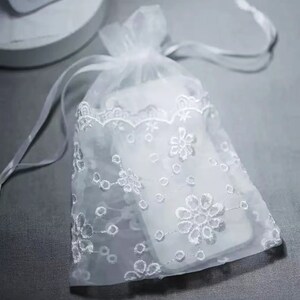 Large White Lace Bags 16x23cm Organza Bags Wedding Favor Bag Flower ...