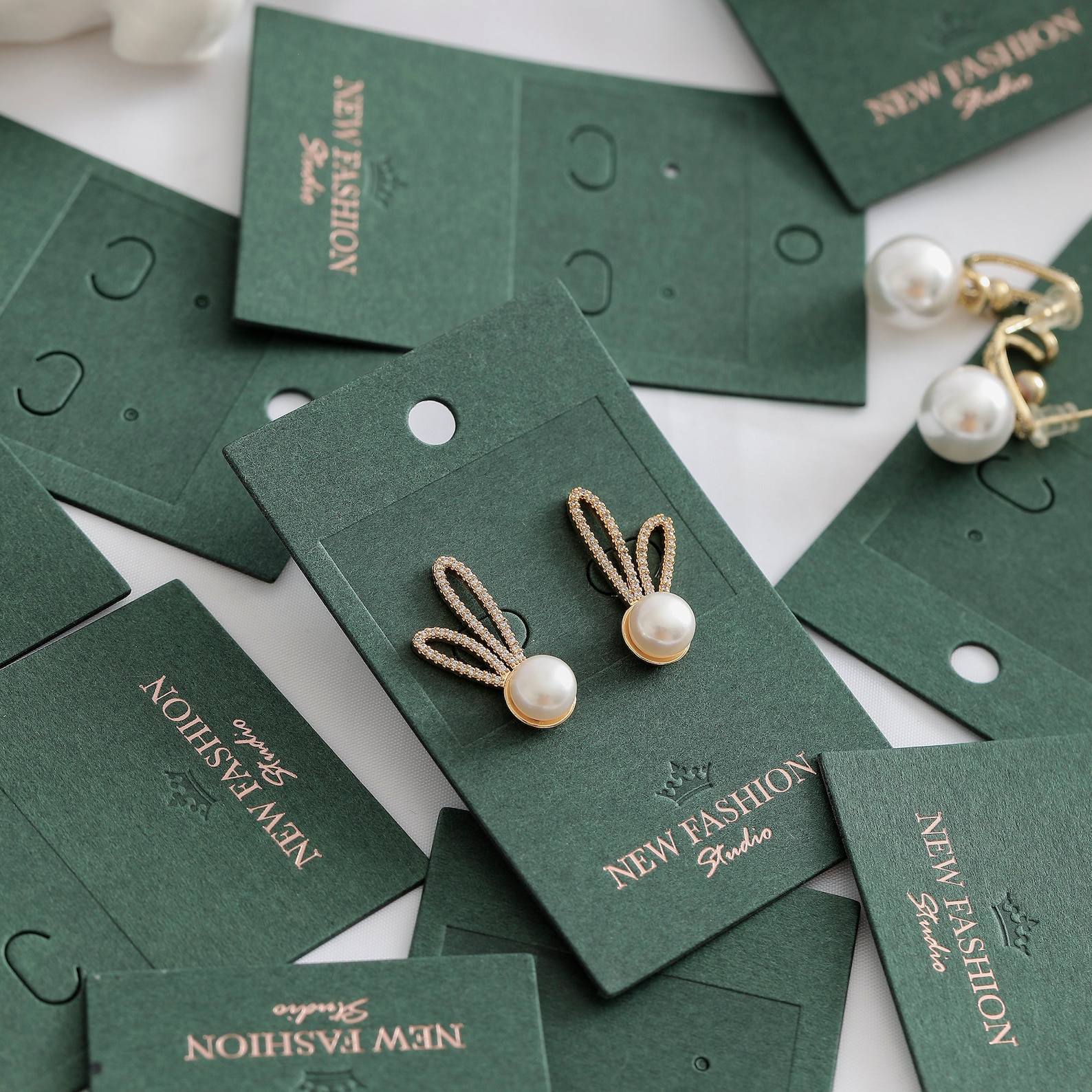 500pcs Custom Emerald Earring Cards, Embossing Earring Display Cards ...