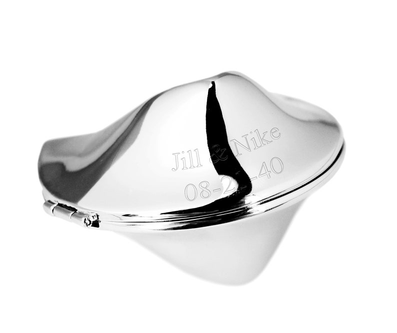 Engraved Silver Asian Fortune Cookie in Takeout Box - Etsy Engraved Silver Asian Fortune Cookie in Takeout Box - Etsy
