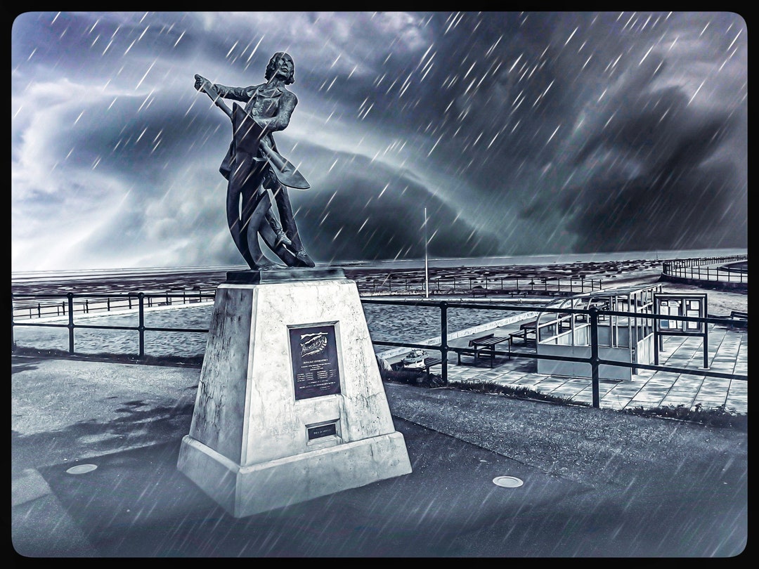 RNLI Lifeboat Station Statue - Etsy