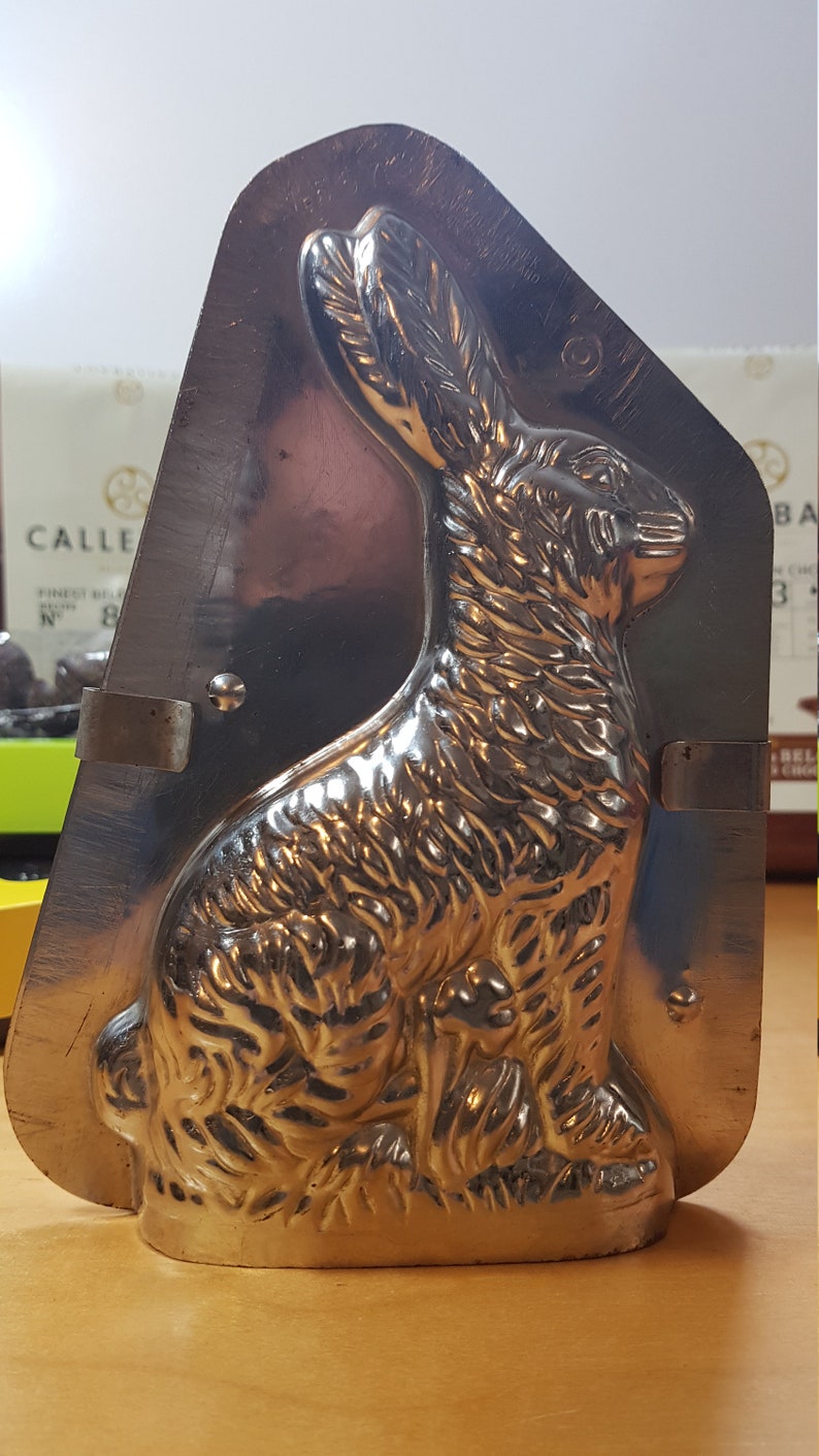 Vintage Vormenfabriek Chocolate Rabbit Mold | Etsy