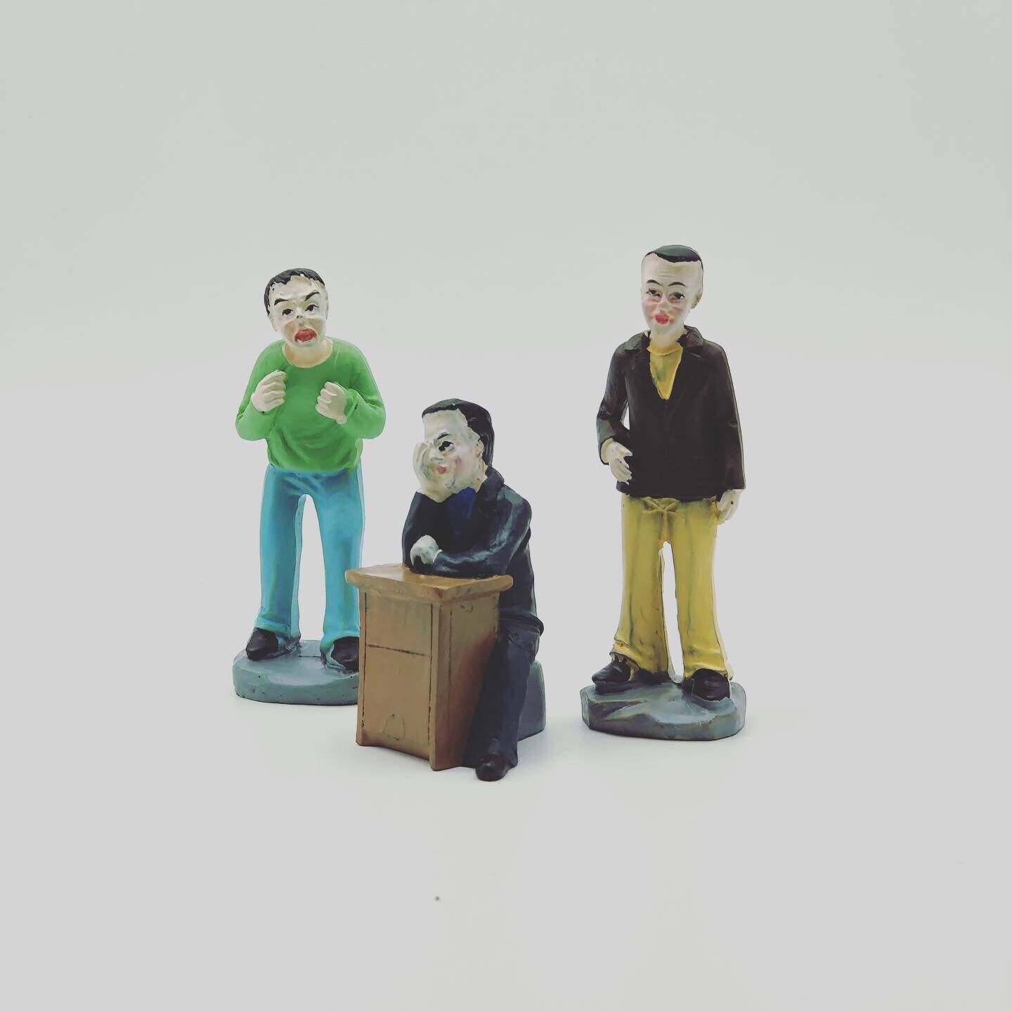 Sandplay Therapy People Emotion Figures Miniature People With Negative ...