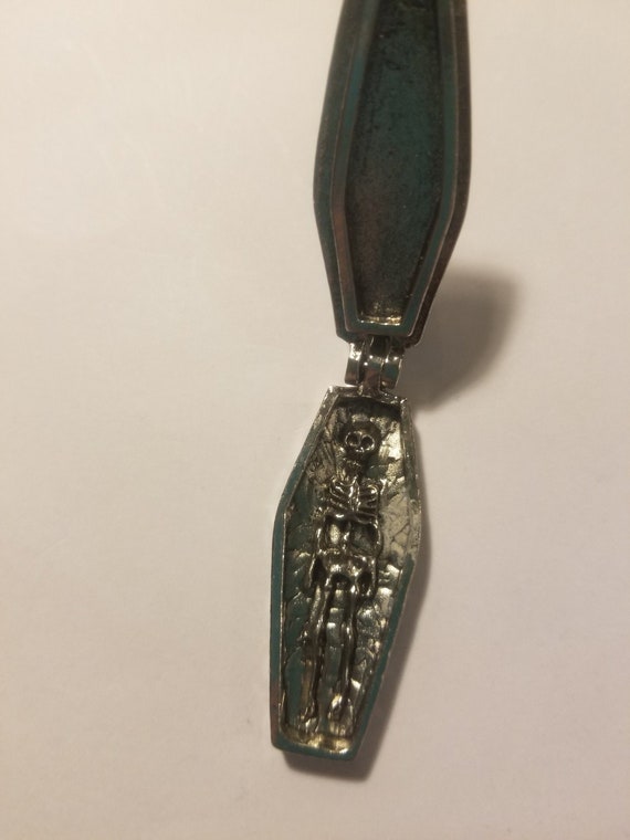 Skeleton in Coffin Needle Minder/ Cover Minder | Etsy