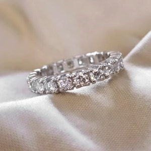 Diamond Eternity Band Ring for Women in 18k White Gold, Infinity Ring ...