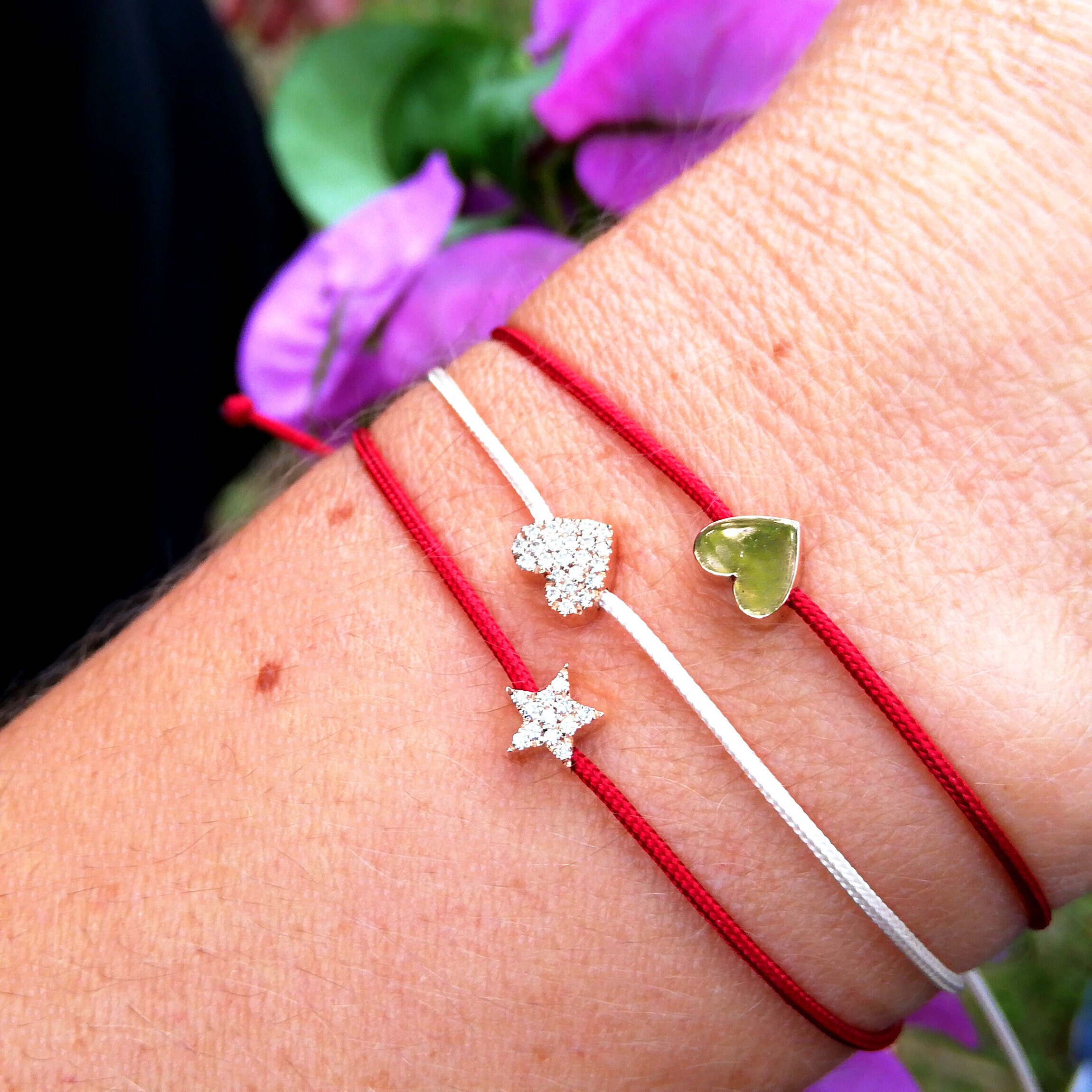 Heart Bracelet in 18k Gold and Diamonds. String Bracelet | Etsy