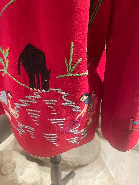 1950s Red Mexican Embroidered Tourist Jacket Size S/M - Gem