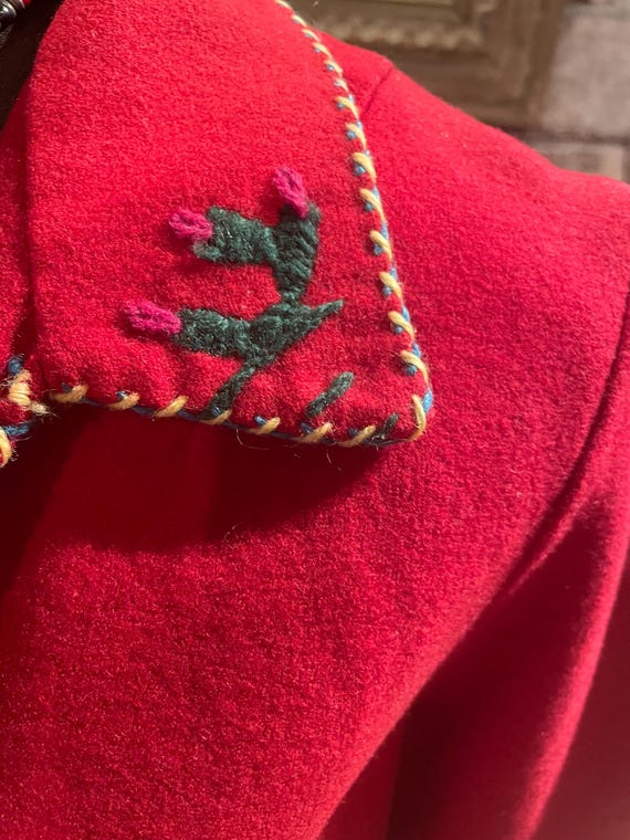 1950s Red Mexican Embroidered Tourist Jacket Size S/M - Gem