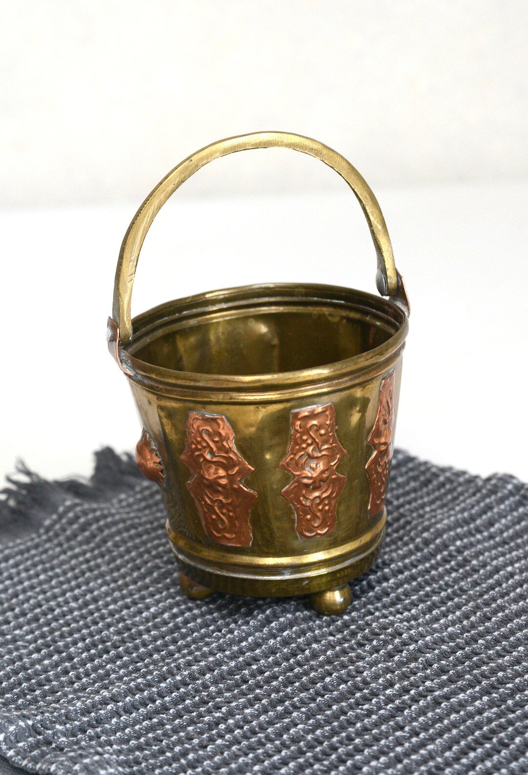 Small Footed Copper Pail Bucket With Handle/brass Flower Planter/france ...