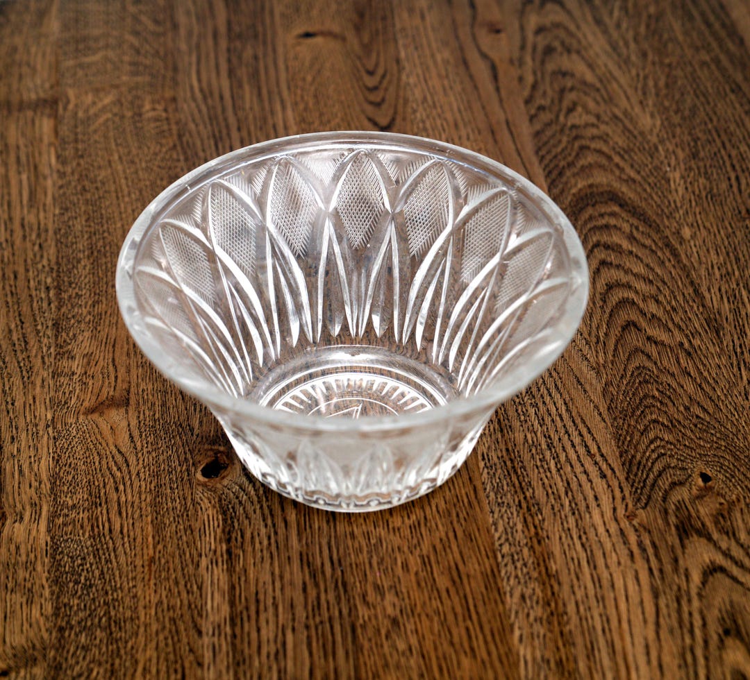 Small Crystal Bowl. Serving Lead Crystal Dish. Vintage Soviet Crystal ...
