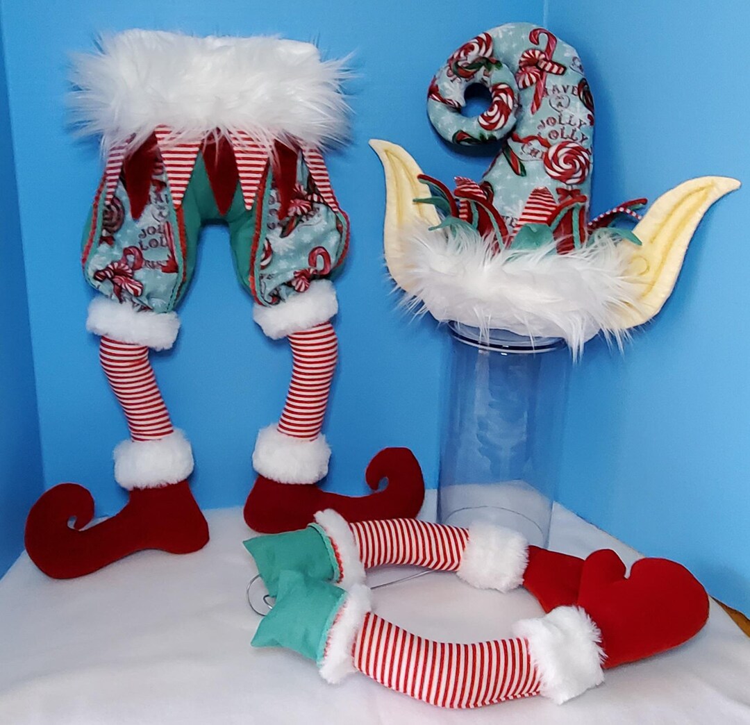 Patches the Elf Wreath Attachment - Etsy
