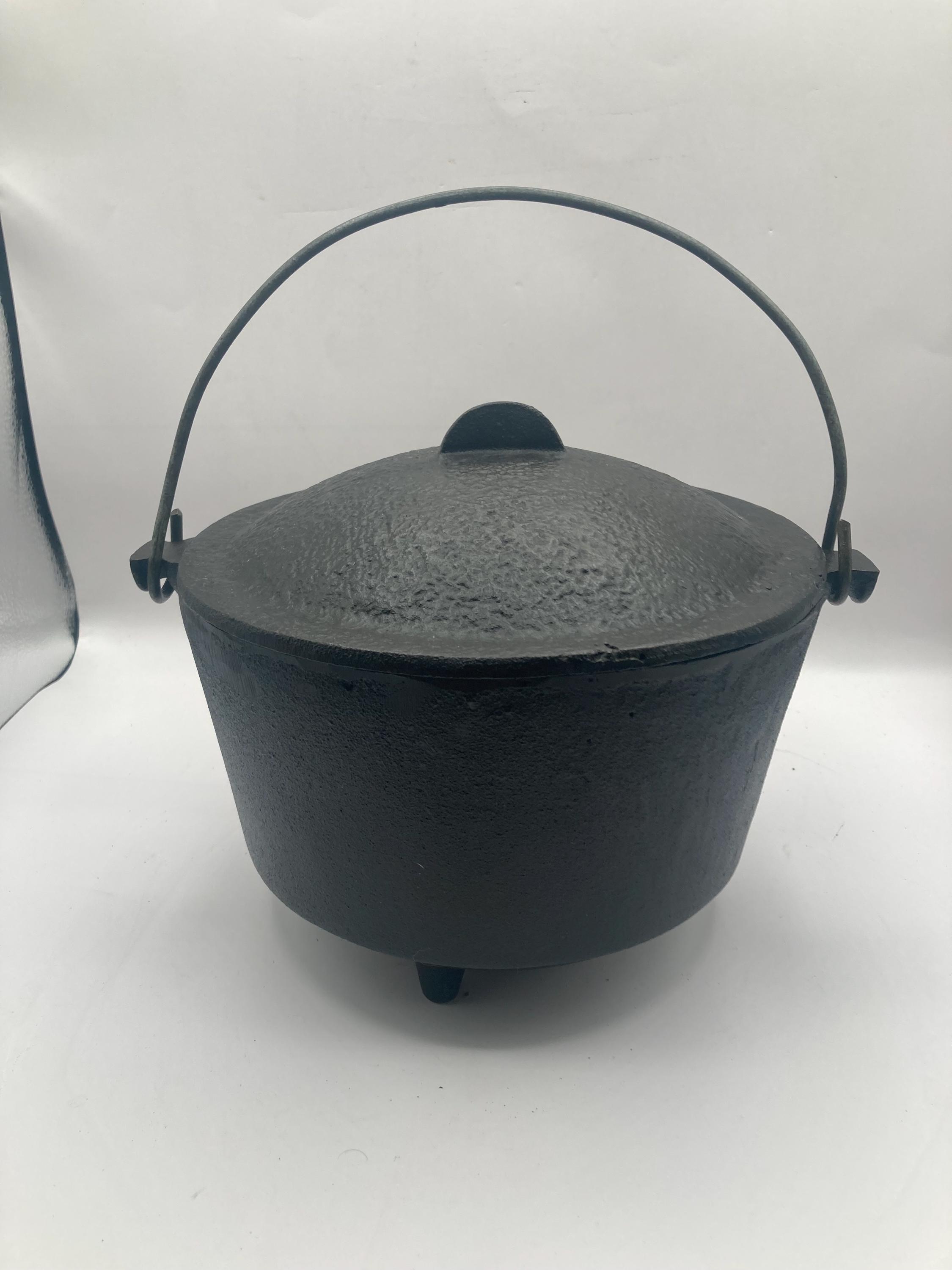 Rare Cast Iron Bean Sugar Pot Gypsy Kettle W Lid 3 Leg Cowboy Pioneer ...