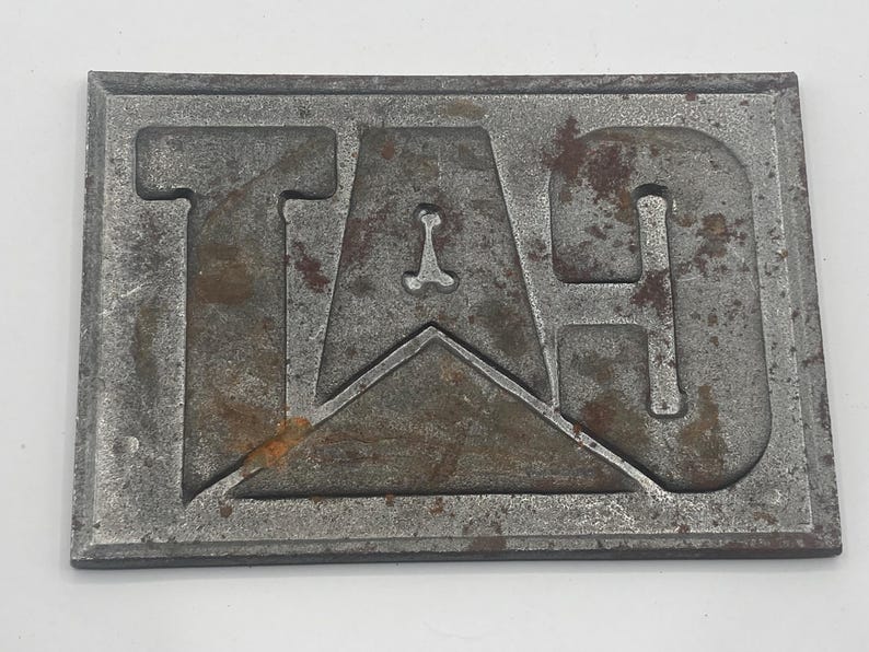 Vintage Caterpillar CAT Metal Advertising Equipment Machinery Badge ...