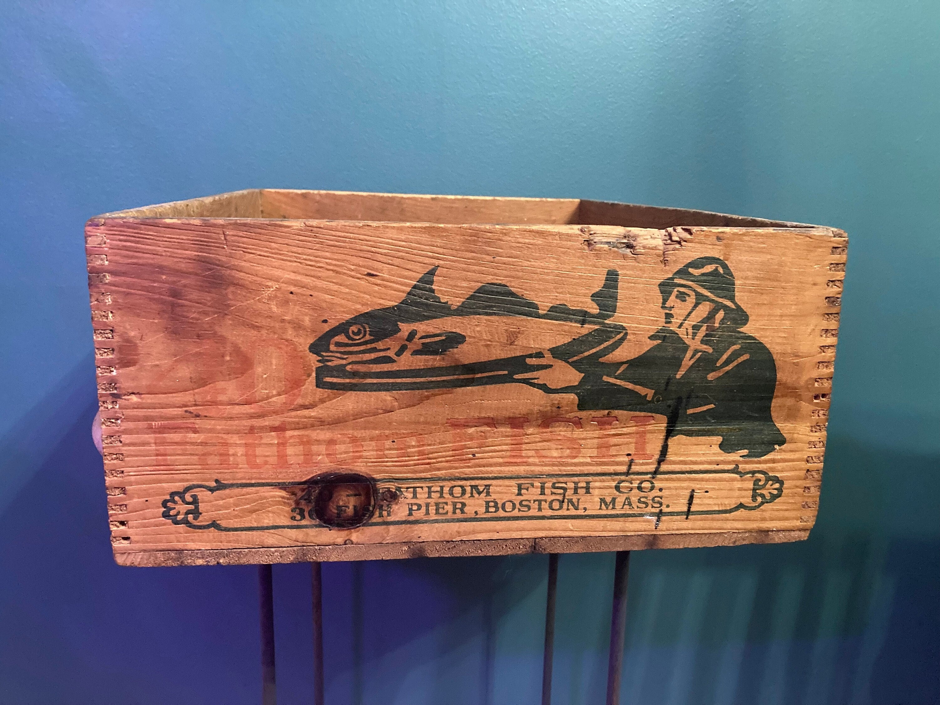 Vintage Cod Fish 40 Fathom Fish Co. Boston Advertising Large Wood Crate ...