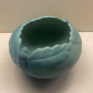 Van Briggle Pottery Acorn and Leaves Arts and Craft Ming Blue Low Vase ...
