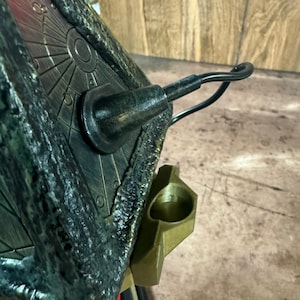 Galaxy Edge Sith Wayfinder Stand - Etsy