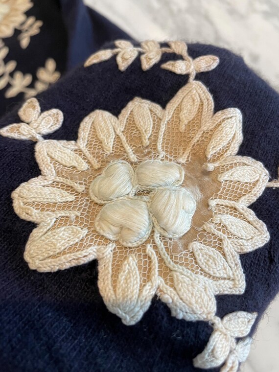 1950s Helen Bond Carruthers navy blue appliqué cardig… - Gem
