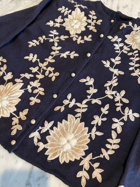 1950s Helen Bond Carruthers navy blue appliqué cardig… - Gem