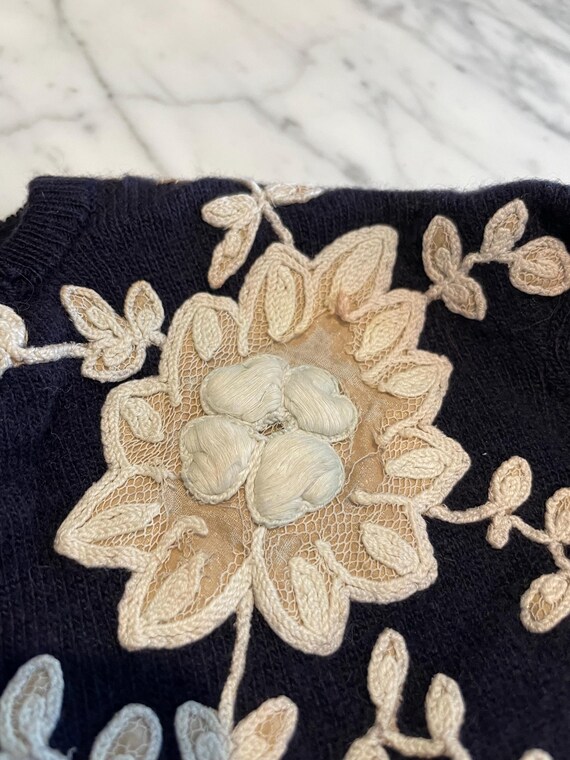 1950s Helen Bond Carruthers navy blue appliqué cardig… - Gem