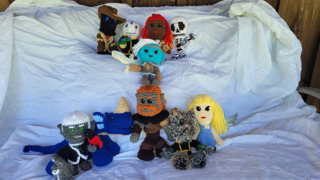 Custom Gaming Character Crochet Plushies - Your Favorite TTRPG ...