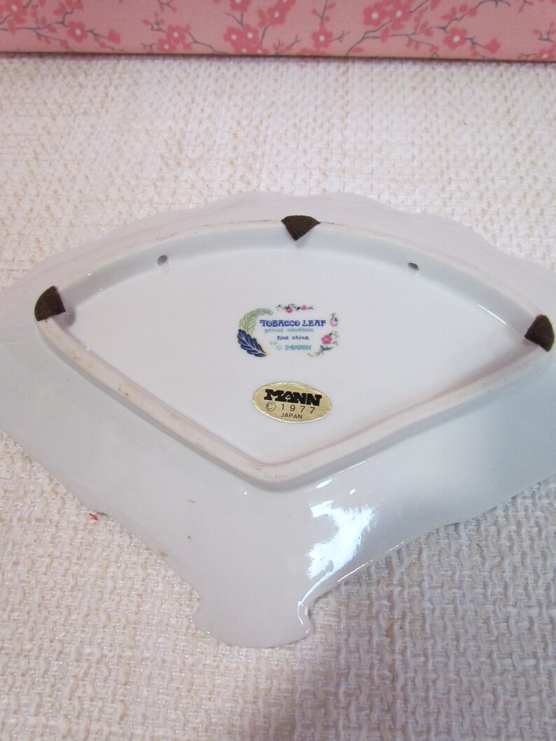 Vintage Tobacco Leaf Fan Dish Wall Hanging/1970s/euc/seymour Mann ...