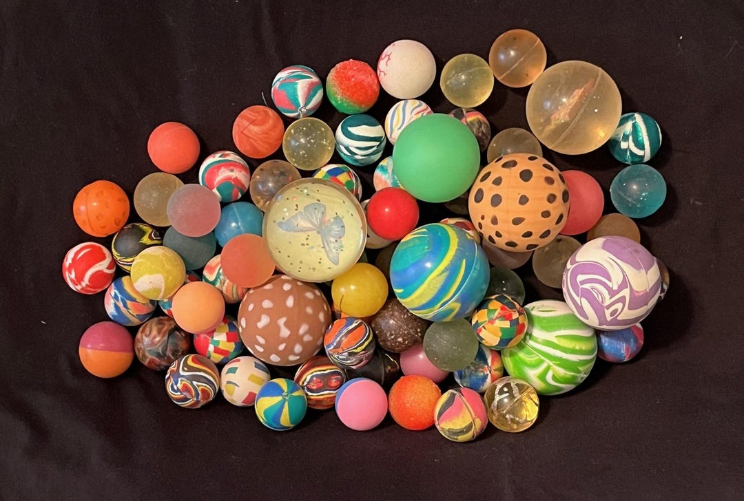 Large Lot of 74 Hard Rubber Superballs From Gumball Size to 2" in ...