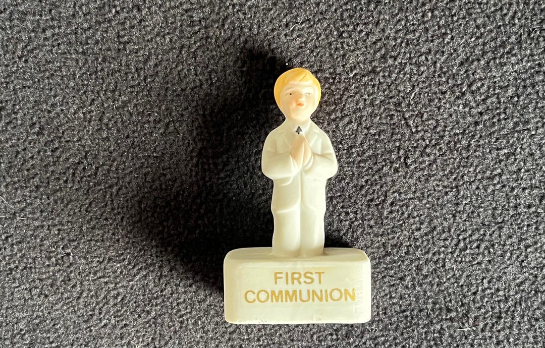 First Holy Communion--vintage 1960s Porcelain Cake Topper of a Little ...