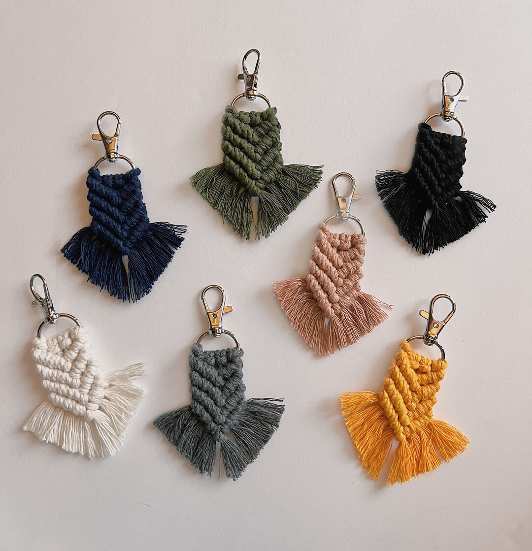 Mini Fishtail Keychain - Etsy