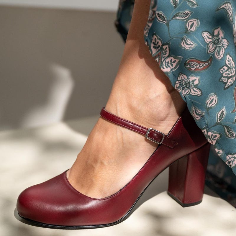 Vintage Style Heels - Etsy