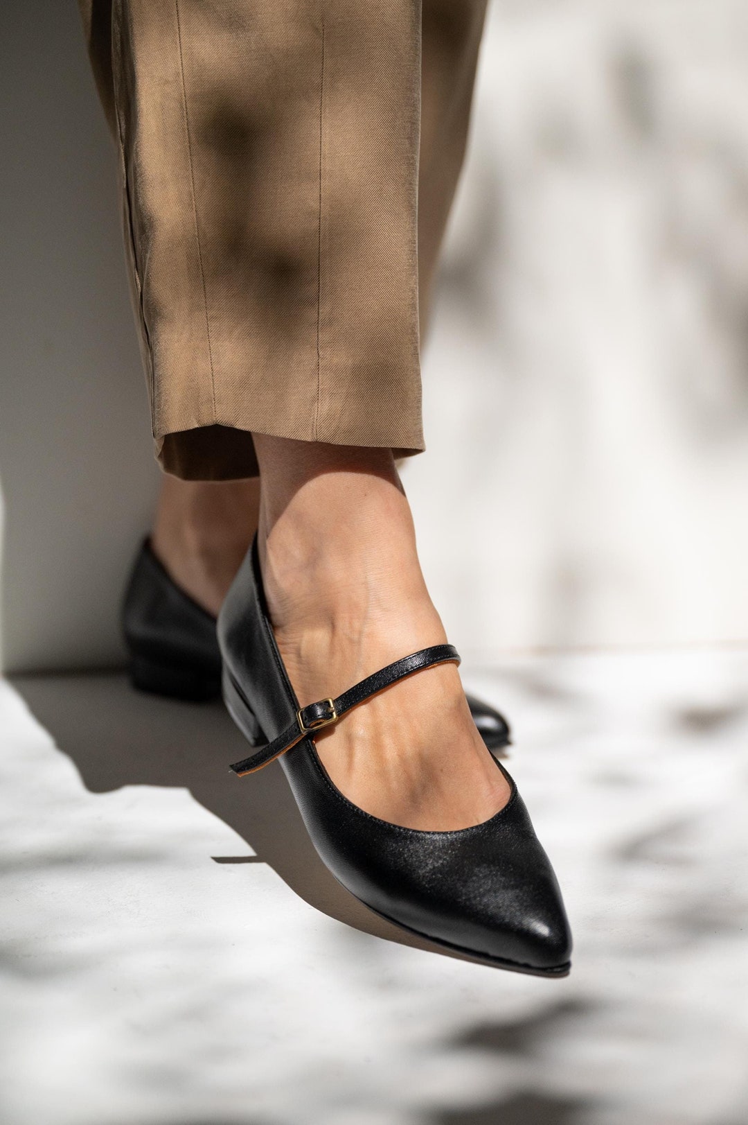 Handmade Mary Jane Shoes, Women Low Heels Mary Jane Flats, Boho Barefoot Sandal, Vintage Style T ...