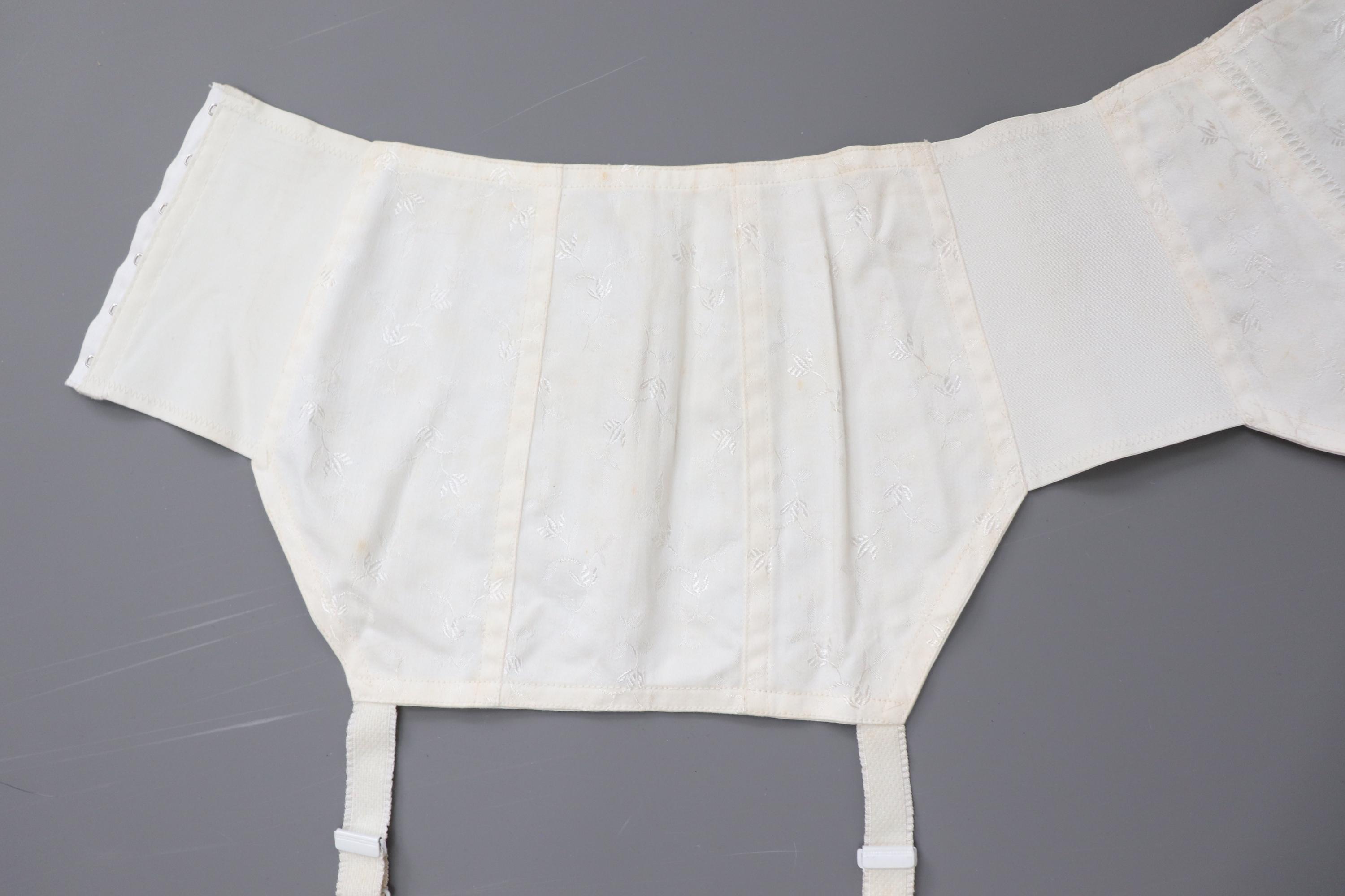C1960s Vintage Court Royal Wide White Coutil Suspender Belt - Etsy UK