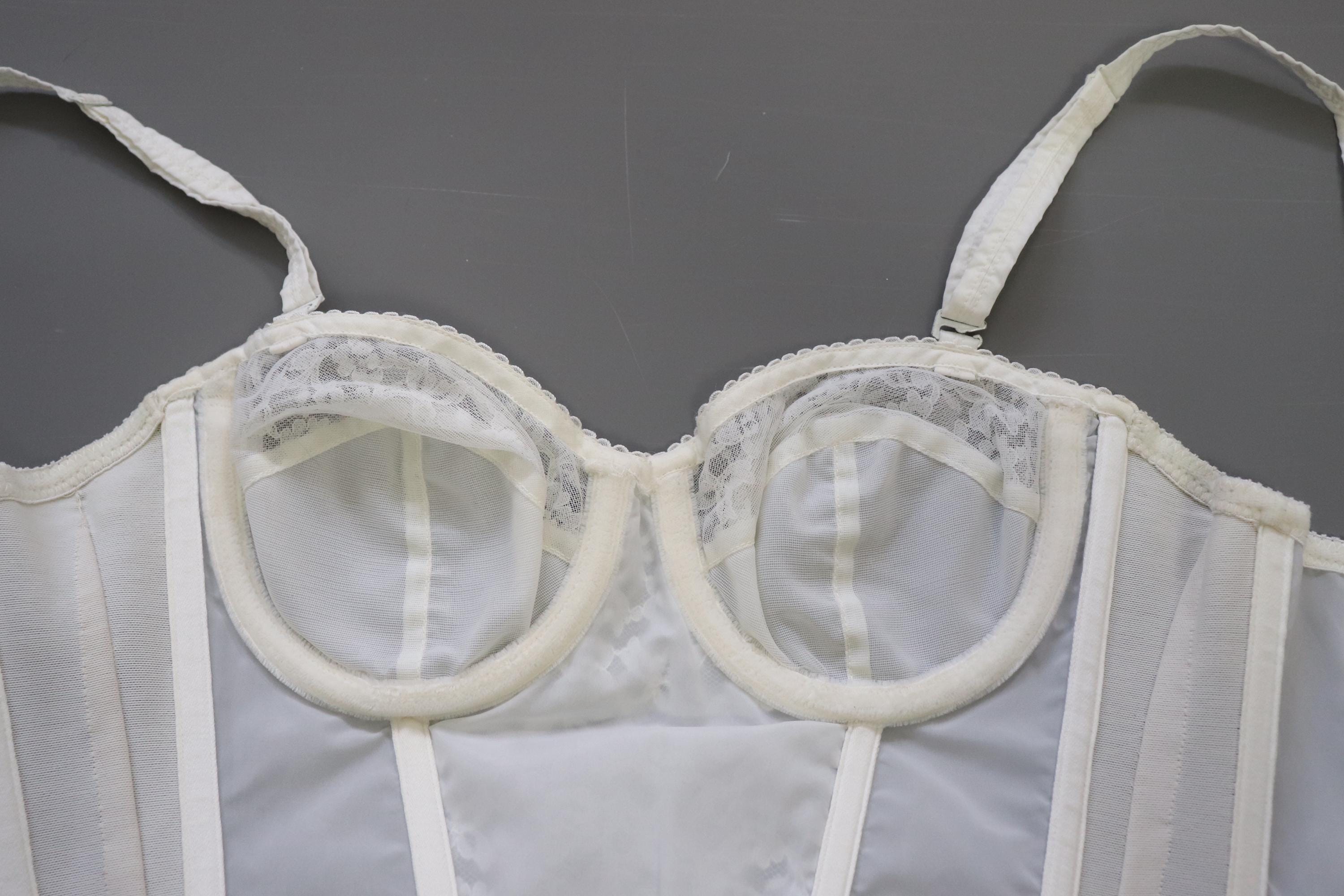 C1960s - 1970s Vintage Rose Queen, English Rose Corsetry White Cupped ...