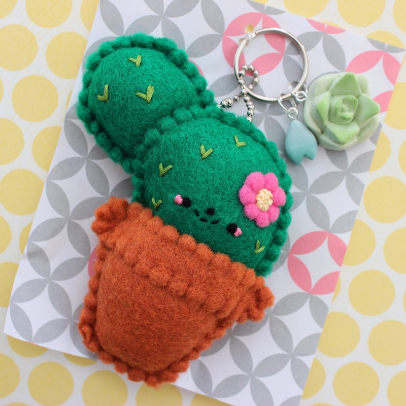 Felt Keychain - Etsy
