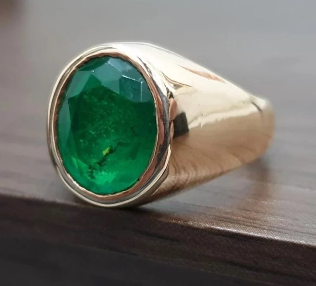 Oval Emerald Panchdhatu Ring: Rashi Ratan Astrology Ring - Etsy