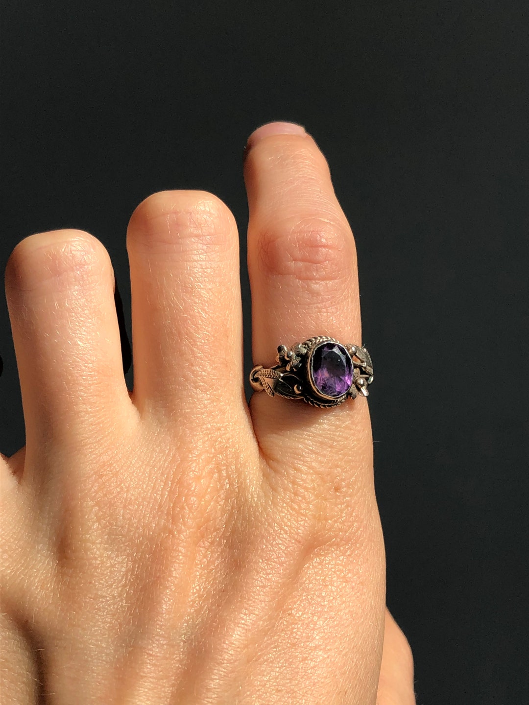 Vintage Sterling Silver and Amethyst Ring Size 7 / Ornate Ring / Flower ...