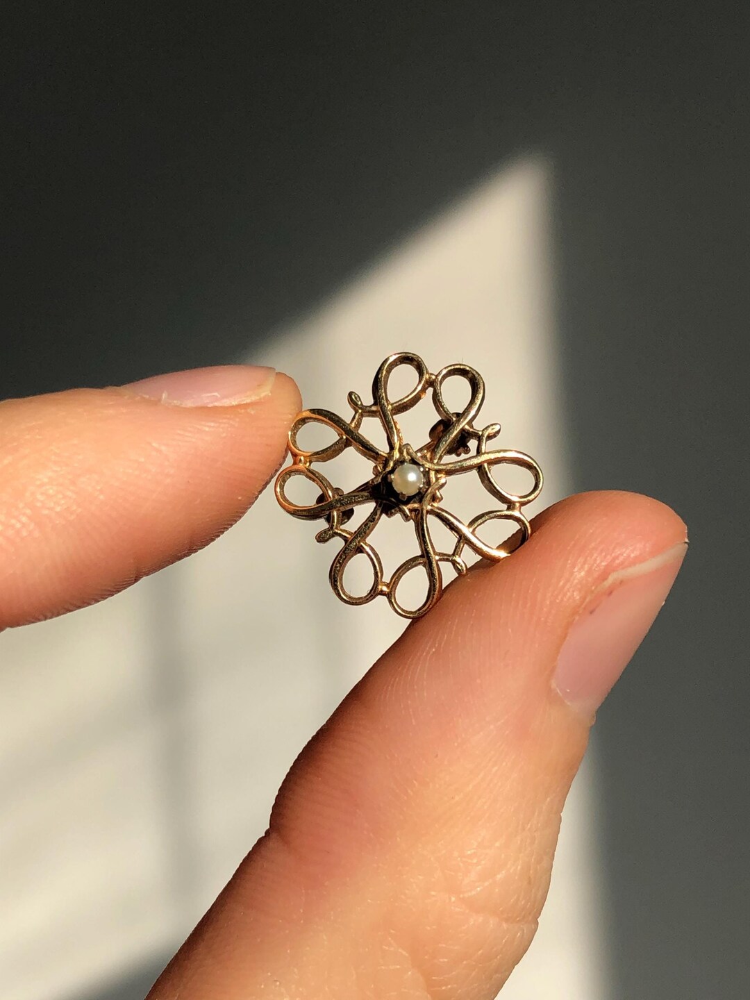 Vintage 10k Gold and Pearl Lapel Pin / Open Work / Small Vintage Pin ...