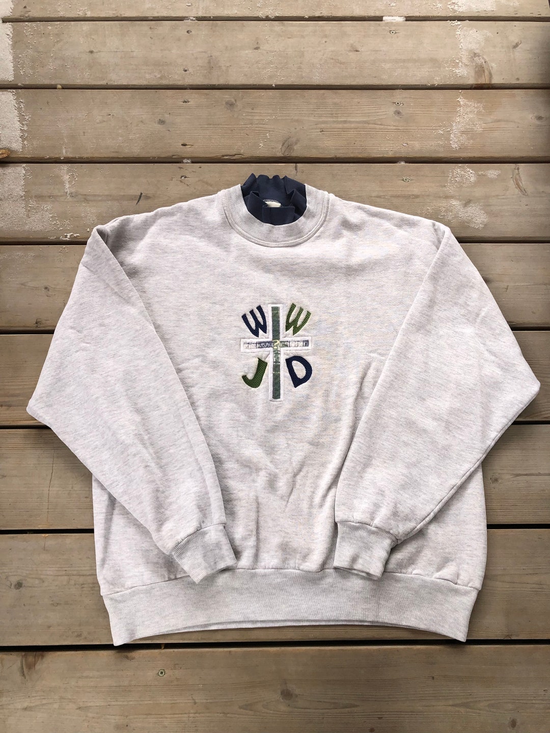 Vintage WWJD Crewneck Sweater M L / What Would Jesus Do / Christian ...