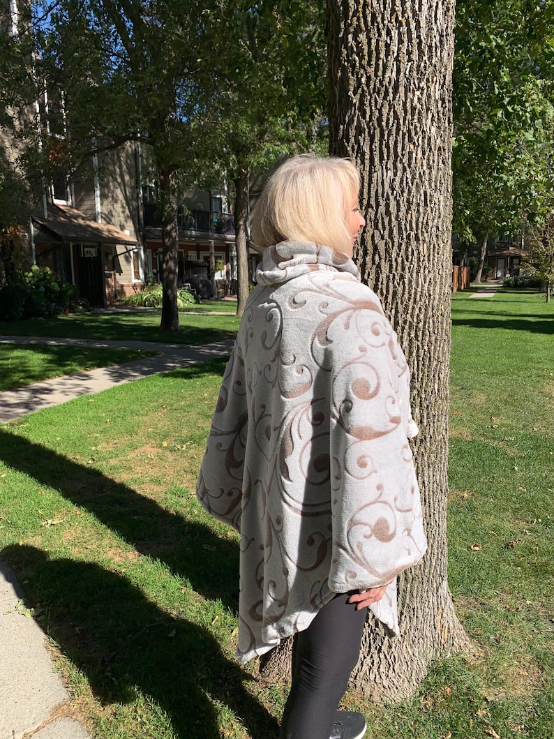 Gorgeous Fluffy Poncho With Scarf - Etsy