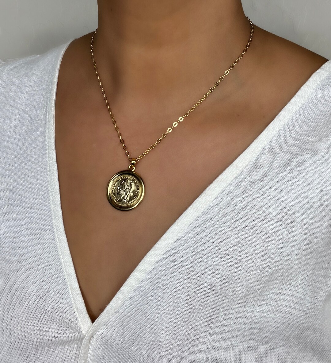 Gold Coin Necklace - Etsy
