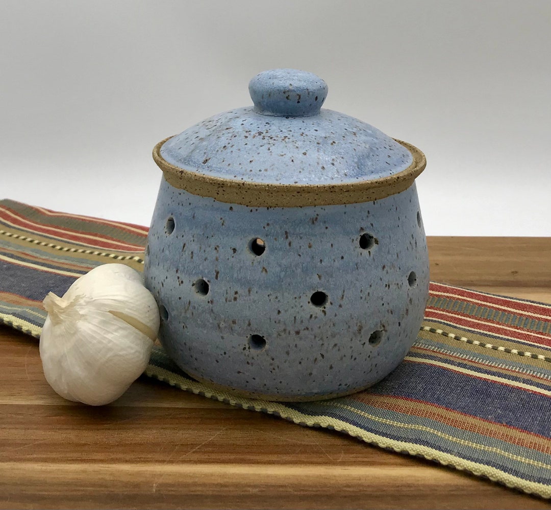 Wheel Thrown, Pottery, Garlic Holder, Lidded Garlic Keeper, Garlic ...