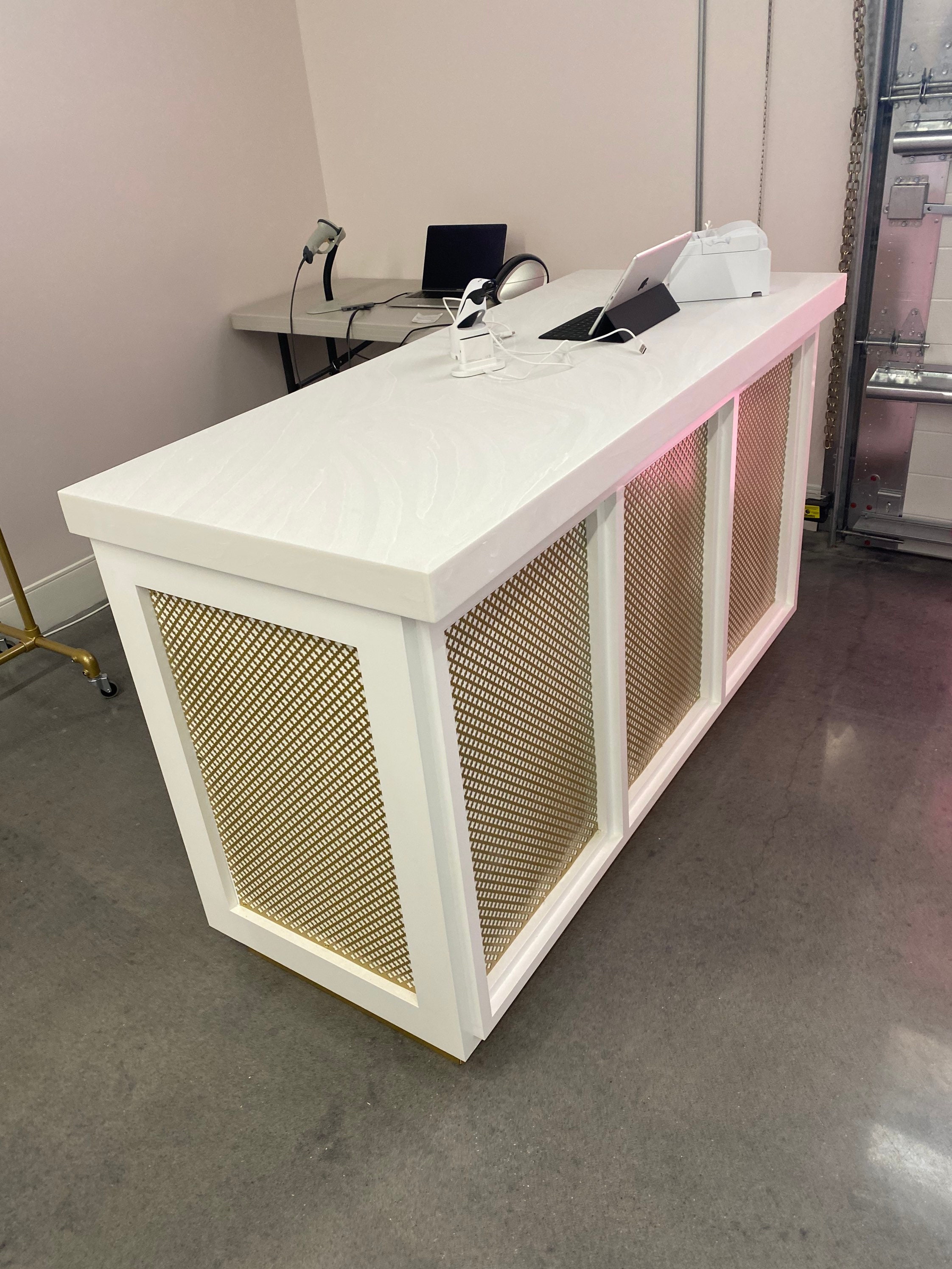 Cash Counter Design Ideas